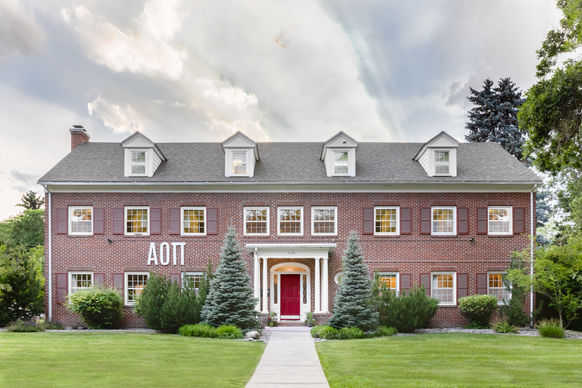 AOII Sorority - Montana State University - studio | ten | 25